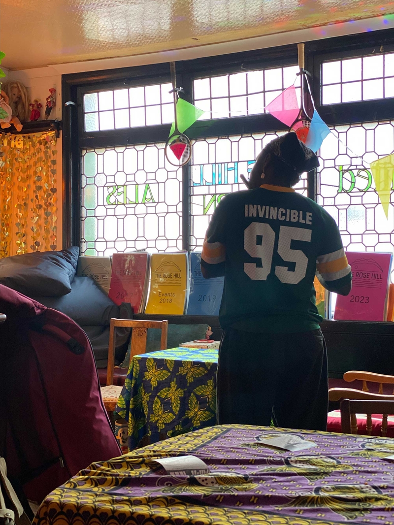 Petero Kalulé (petals) ← Artists ← Musarc